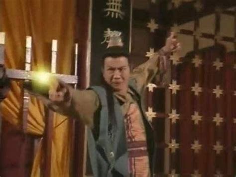为什么说一灯用一阳指，打不赢欧阳锋，而王重阳却能，答案很简单武功因为高谁