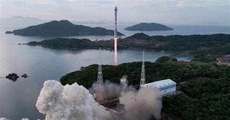 Corea del Norte hace un nuevo intento de lanzar su primer satélite
