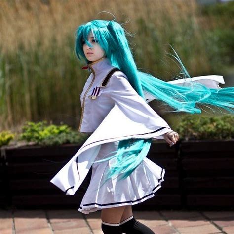 What Is Otaku Culture The Obsessive Japanese Pop Culture Fandom