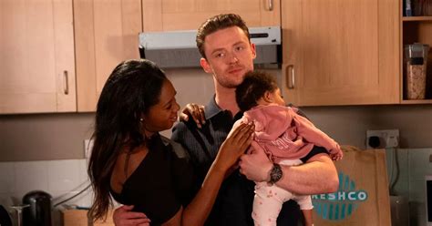Coronation Street Spoilers As Dee Dee Catches Out Joel Mugging Leads
