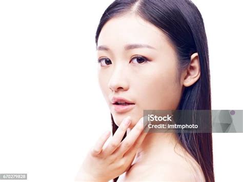 Wanita Muda Asia Yang Cantik Foto Stok Unduh Gambar Sekarang Asia