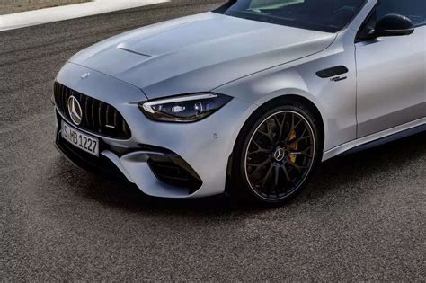 How Does The 2024 Mercedes Amg C63 S E Performance Make 670 Hp From Its