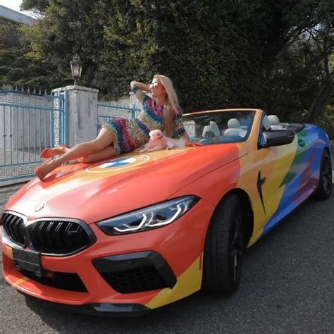 Paris Hilton Sexy For Pride 2020 8 Photos And Video The Fappening