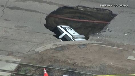 Police Cruiser Swallowed By Sinkhole In Colorado New York Daily News