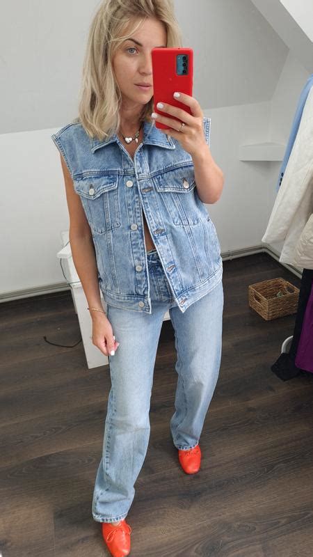 Джинсовий жилет Pullandbear S — ціна 850 грн у каталозі Жилетки Купити жіночі речі за доступною