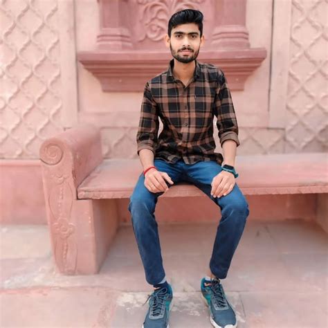Siddharth Dwivedi Isiddharthdwivedi • Threads Say More