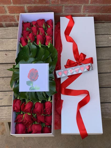 Long Stem Red Roses Box Of 24