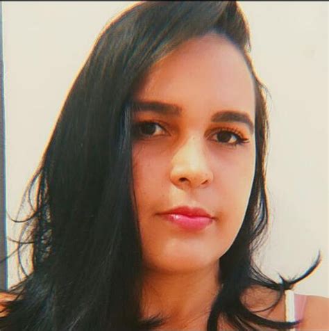 Mulher é Morta A Facadas Dentro De Condomínio Ex Marido é Principal