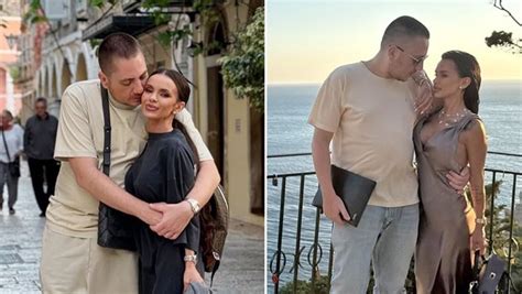 Мария се жени днес