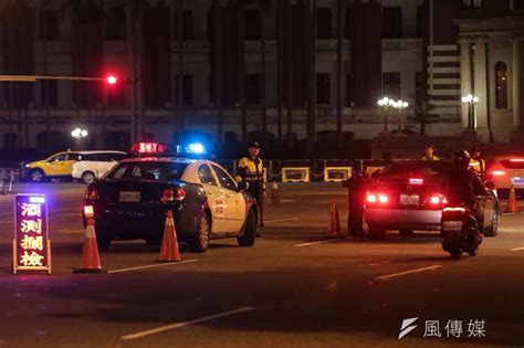 民進黨高市議員疑闖紅燈撞死騎士 死者家屬怒控：警察一直不說是誰肇事 風傳媒