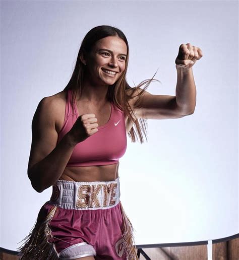 Skye Nicolson Professional Boxer R Athletic Ladies