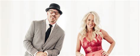 Deana Carter Phil Vassar Share Favorite Holiday Memories