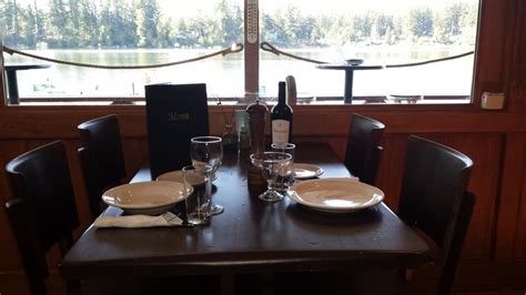 Offut Lake Resort Lady Of The Lake Restaurant