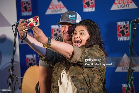 Country Music Singer Easton Corbin Poses For A Selfie With 100 7 The News Photo Getty Images