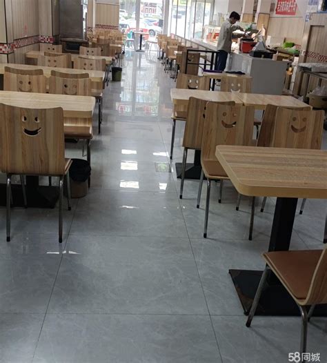 【1图】临街商铺，纯一层，附近办公楼，小学，高档住宅小区，人流量大济南高新国际会展中心商铺租售生意转让转让 济南58同城