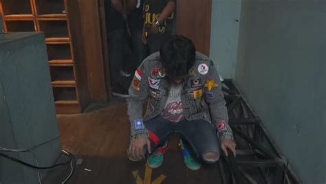 Potret Di Balik Layar Aldi Taher Sebelum Konser