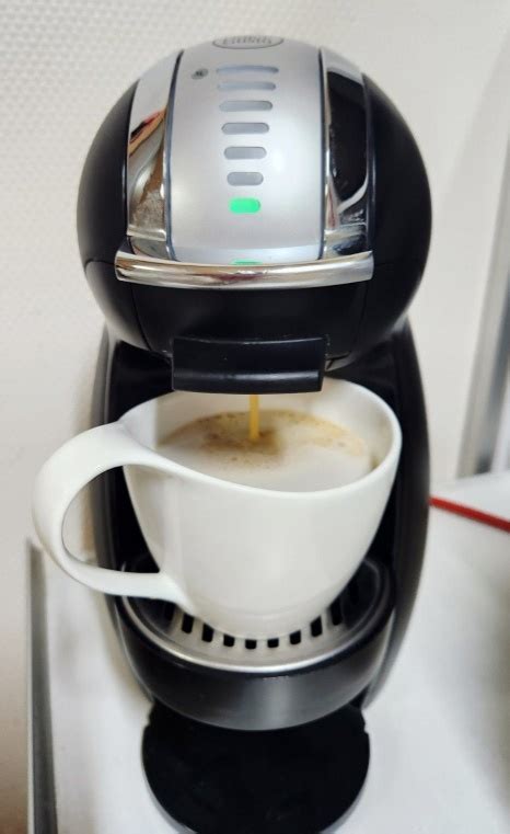 부드러운 거품이 살아있는 카푸치노 만들기다이소 전동거품기로 우유거품 만들기