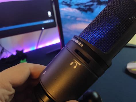 M U Micro Thu M Cho Ph Ng Thu Ang B N Ch Y Nh T