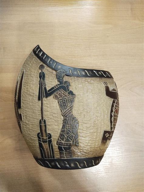 Ваза — ціна 400 грн у каталозі Вази Купити товари для дому та побуту за доступною ціною на Шафі