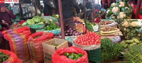 तरकारी बजारबाट मासिक डेढ लाख आम्दानी गर्दै विद्यालय