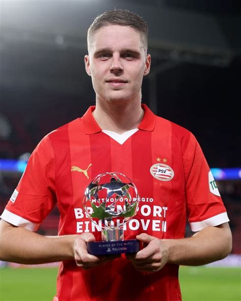 Չեմպիոնների լիգա․ Շաբաթվա լավագույն խաղացողը տեսանյութ News Am Sport Ամենը՝ սպորտի մասին