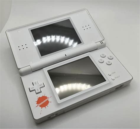 Nintendo Ds Lite White And Black Nintendo World Console Consolevariations