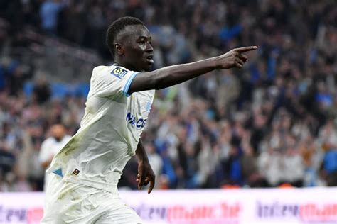 Mercato Om Officiel Après Lom Pape Gueye Rebondit En Espagne