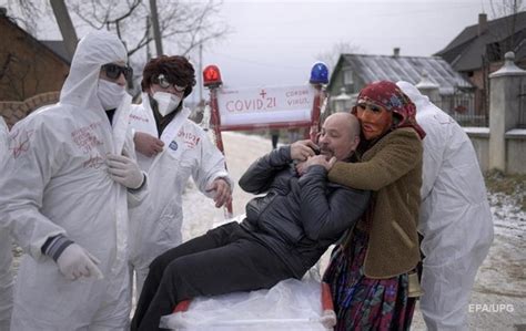 Невтішні новини карантин продовжать до квітня Шмигаль Голос Карпат