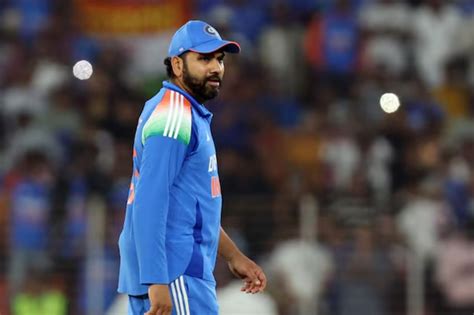 Indian Politician Fat Shames Rohit Sharma Calls Him Unimpressive Captain
