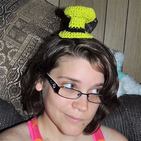 Miniature Goofy Hat For Headband Pattern By Beth Rogala Headband Pattern Goofy Pattern