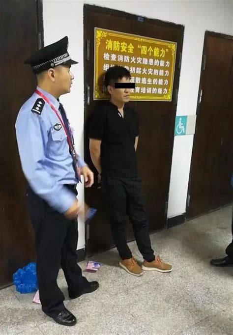 笑暈了，學友演唱會如今成了「抓捕會」 又一逃犯演唱會現場被抓 每日頭條