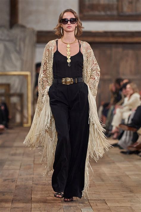 Its Official Boho Fashion Is Back And Were About To Dress Like Its