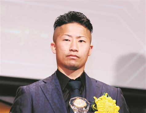 ボクシング前世界王者・井上拓真 「引退」か「リベンジ」か…王座陥落後、悩み抜いた末に出した結論とは：東京新聞デジタル