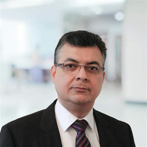 Mohammad Faisal Consultant Orthopaedic Surgeon In Coventry