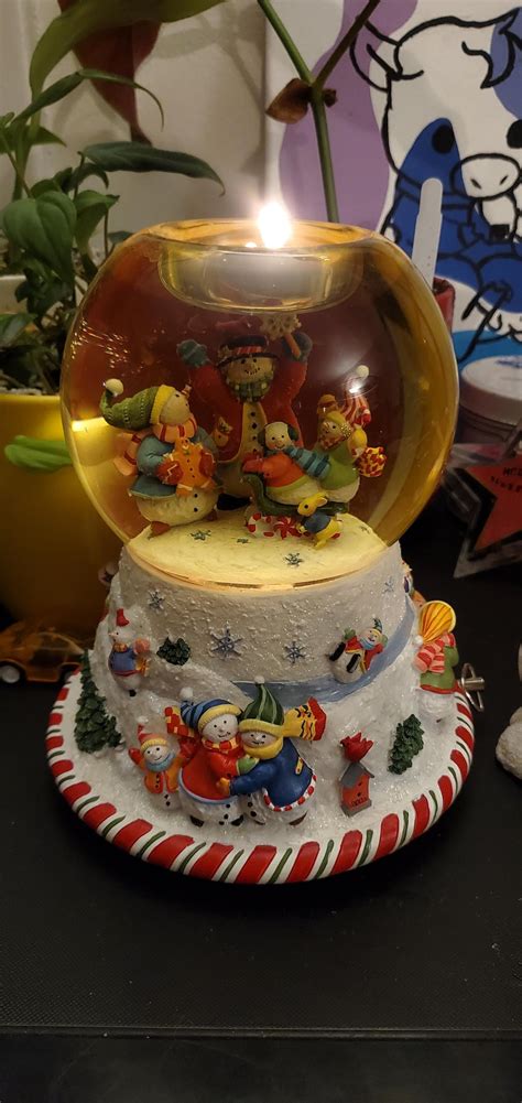 one of my favorite vintage globes, has a spot for a tealight candle in the top of the glass : r ...