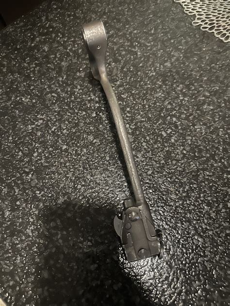 Romanian Push Button Wire Folder