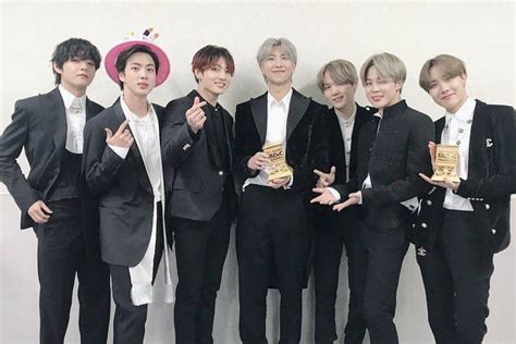Bts Se Convierte En El Primer Artista En La Historia De Mama En Obtener