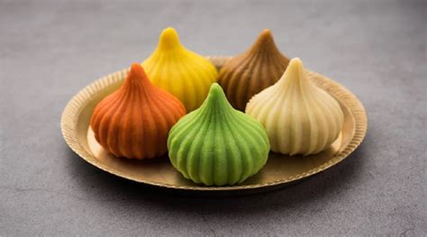 Know Different Modak Recipe Favorite Modak Kaise Banaye Enjoy Different
