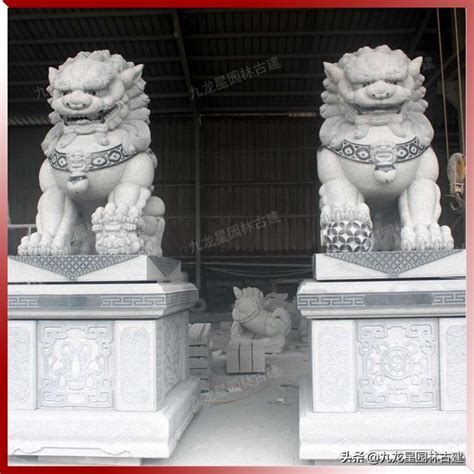 祠堂門口石獅子公母一對 鎮守宅院 每日頭條