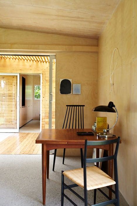 Keperra House Built Around A Sheltered Deck By A Ch