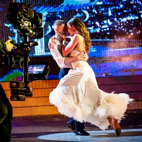 Michou et Elsa Bois le jeune couple évoque son premier baiser Legit ng