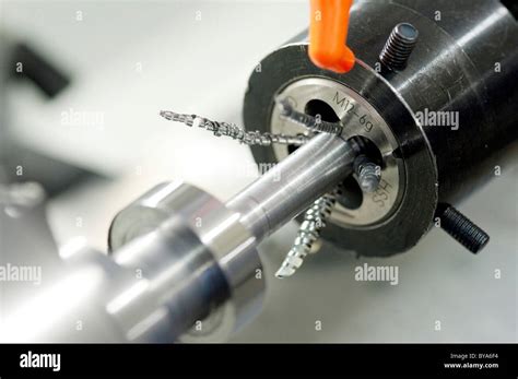 Lathe Machine Operation Threading