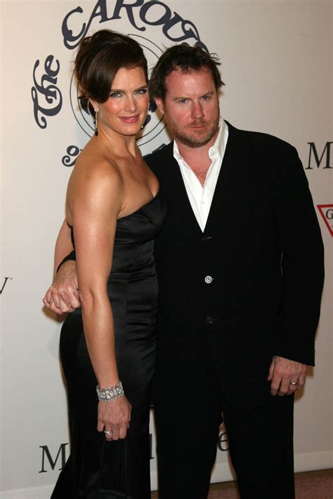 15 Celebrity Women Who Are Taller Than Their Partners And Absolutely