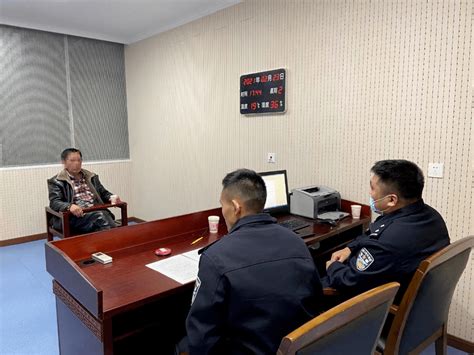 袭警罪正式设立！千万别再做这些犯法的糊涂事了卢某林