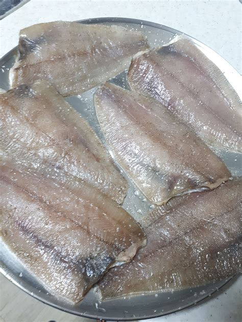 반건조가자미부침