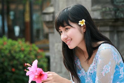 5 Kelebihan Dan Keunggulan Gadis Bali Hindu Alukta