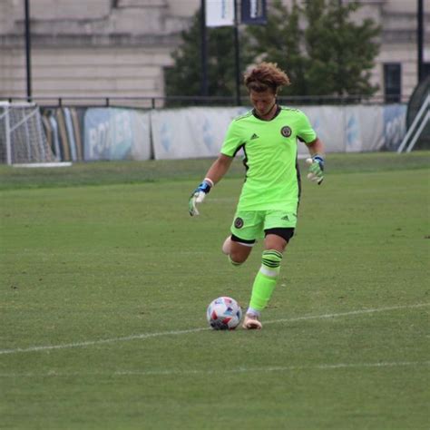 Owen Moore Goalkeeper Liberty Flames Nil Profile Opendorse