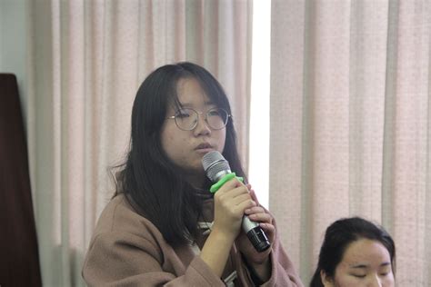 阅芽读书会成功举办“阅读•写作与人生”读书分享会 安康学院图书馆