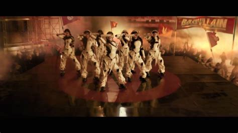 더쿠 뮤비에서 의상만 10번 바뀌었다는 아이돌 그룹