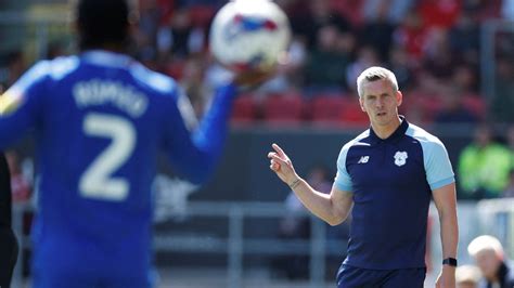 Sutton United Steve Morison Namechecks Man City And Takes Aim At